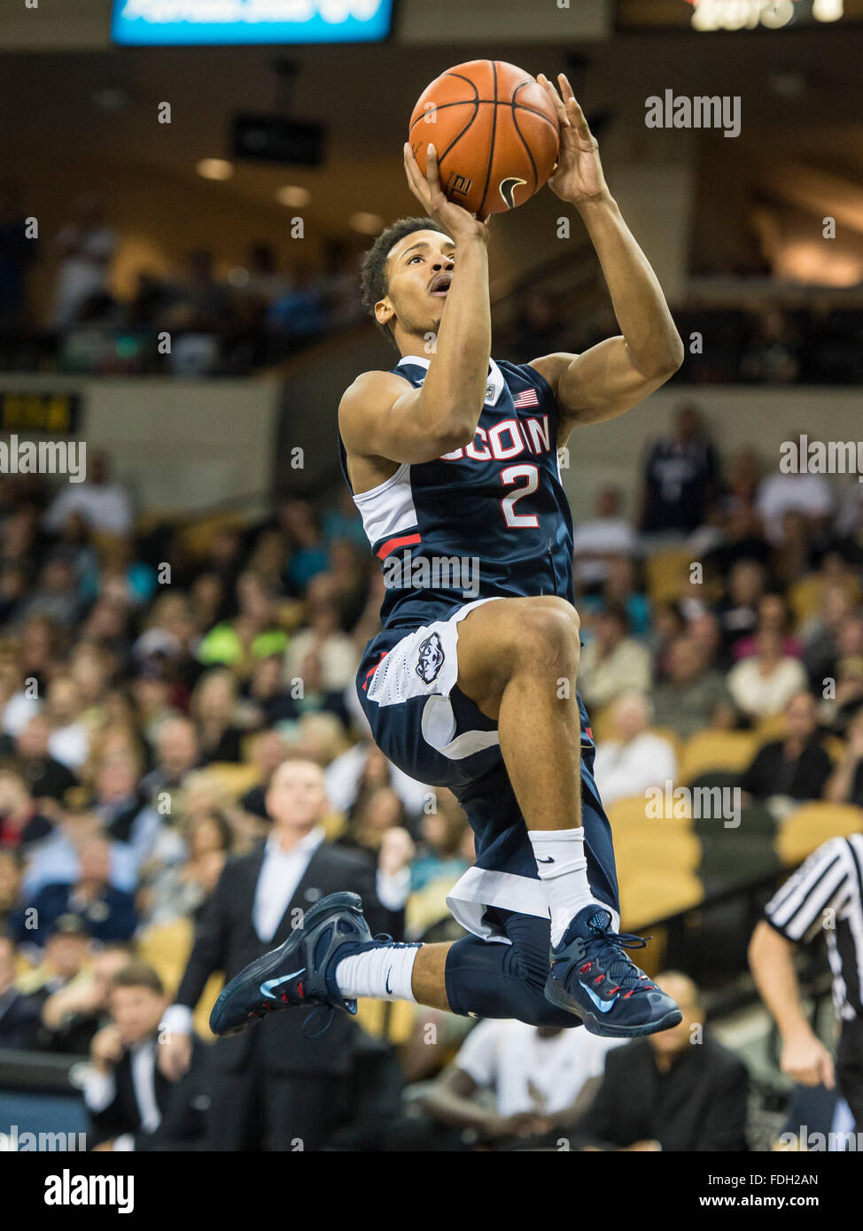 Orlando, FL, USA. 31st Jan, 2016. UConn guard Jalen Adams (2) shoots ...