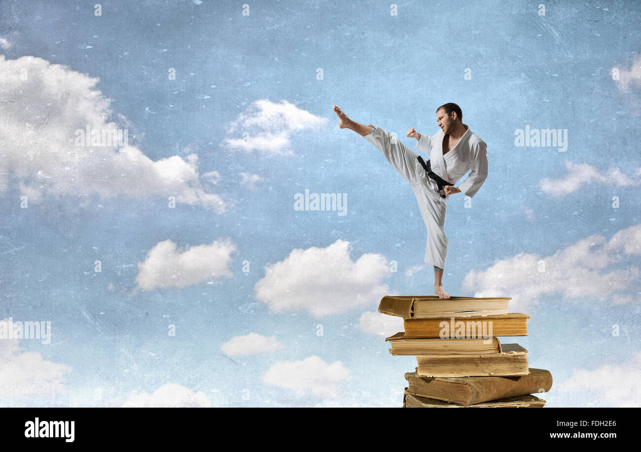 Karate chop hi-res stock photography and images - Alamy