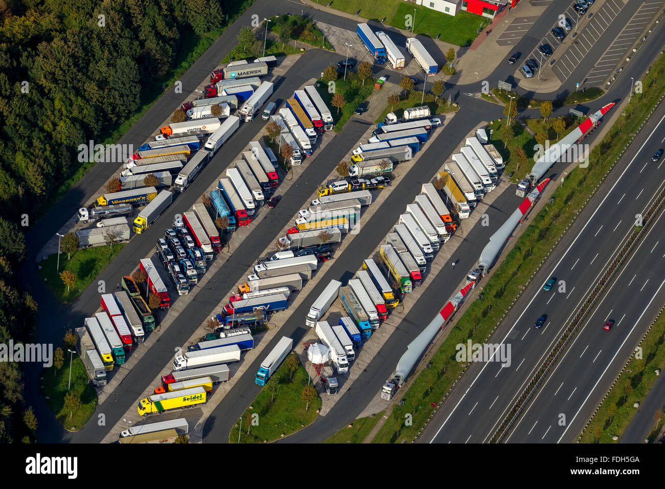 Motorway restaurant rhynern, truck parking, driving times, herringbone ...