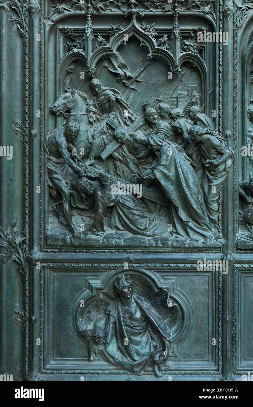 Jesus cross centurion hi-res stock photography and images - Alamy