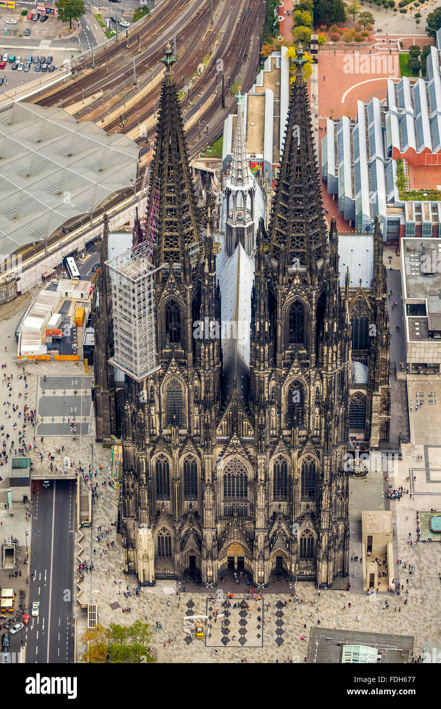 Aerial view, Cologne Cathedral, Cathedral Square, Cologne, Rhineland ...