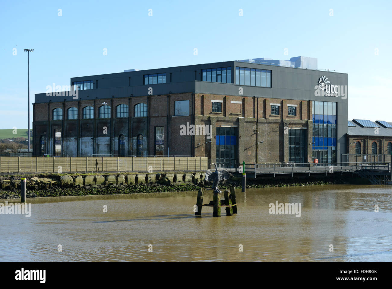 University of engineering and technology hi-res stock photography and ...