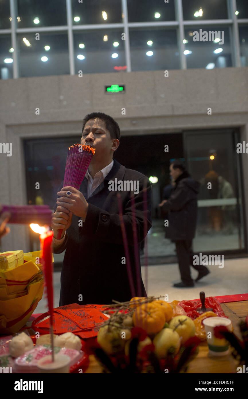 Changsha, Changsha, CHN. 1st Feb, 2016. A wizard presents the ...