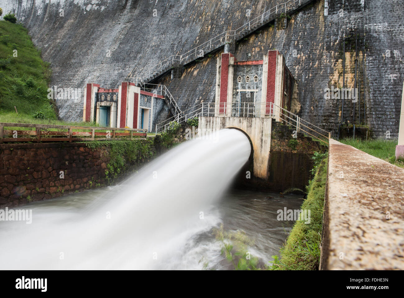 Scene at Neyyar Dam Stock Photo - Alamy