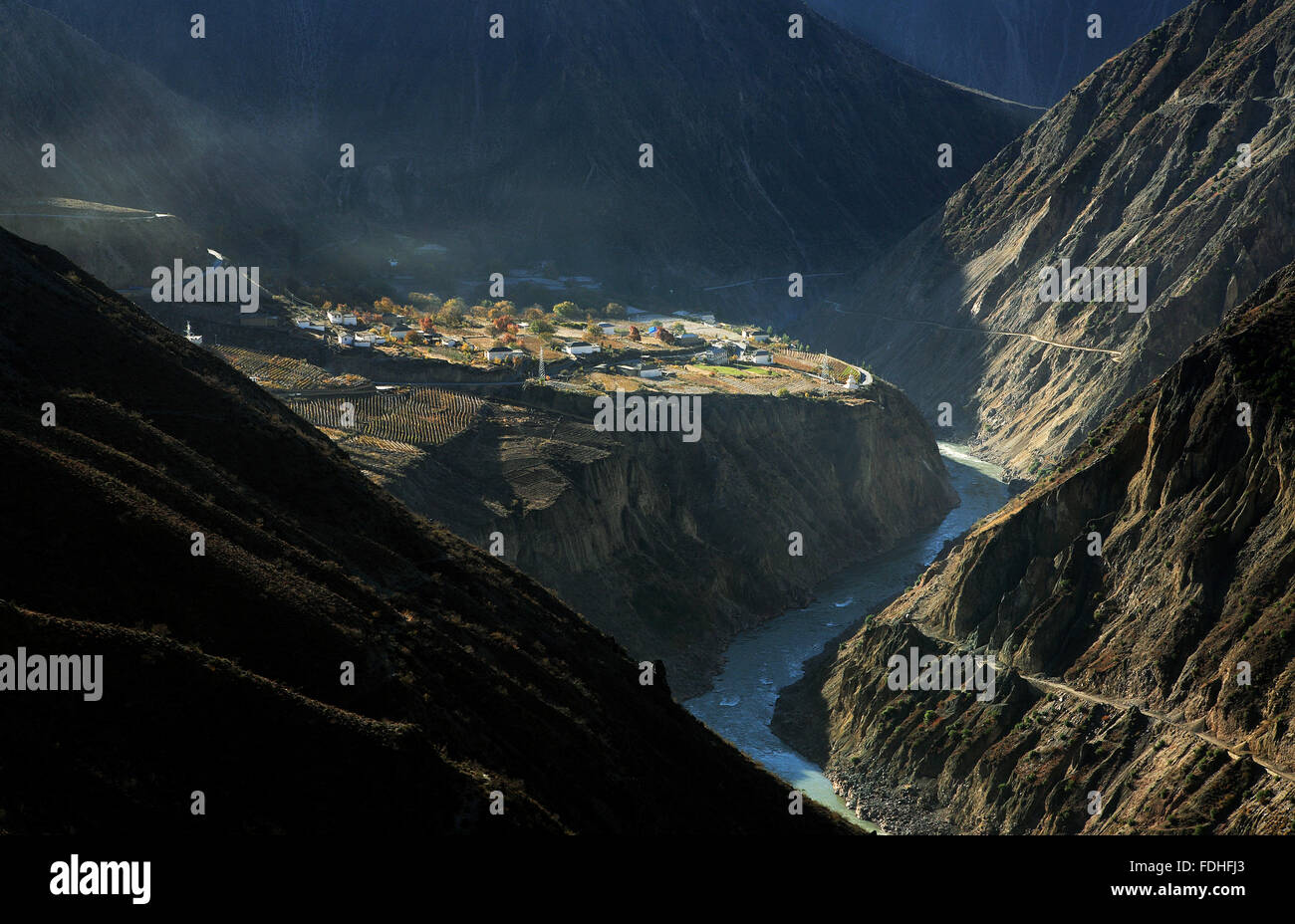 Meili Snow Mountain Deqin County Yunan Province China Stock Photo - Alamy