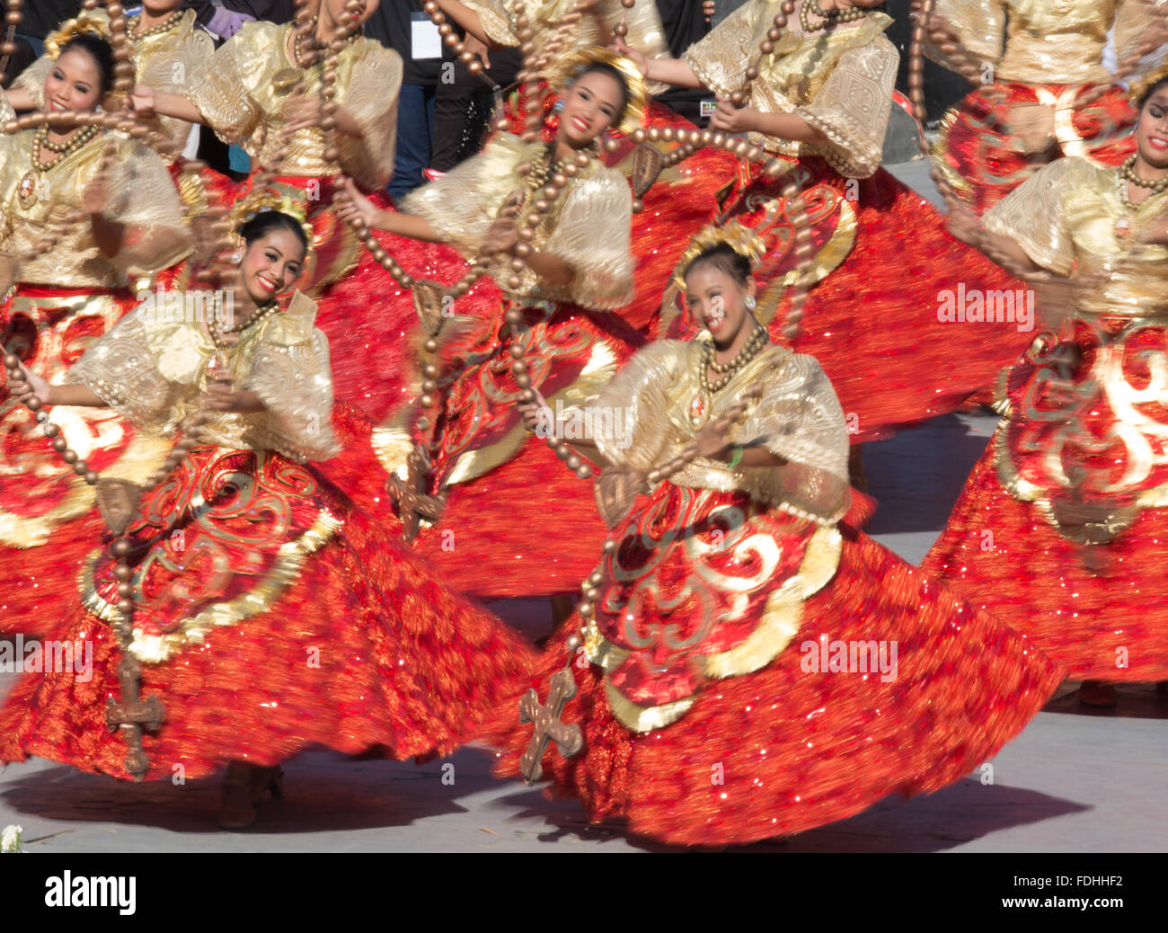 Filipino dance hi-res stock photography and images - Alamy