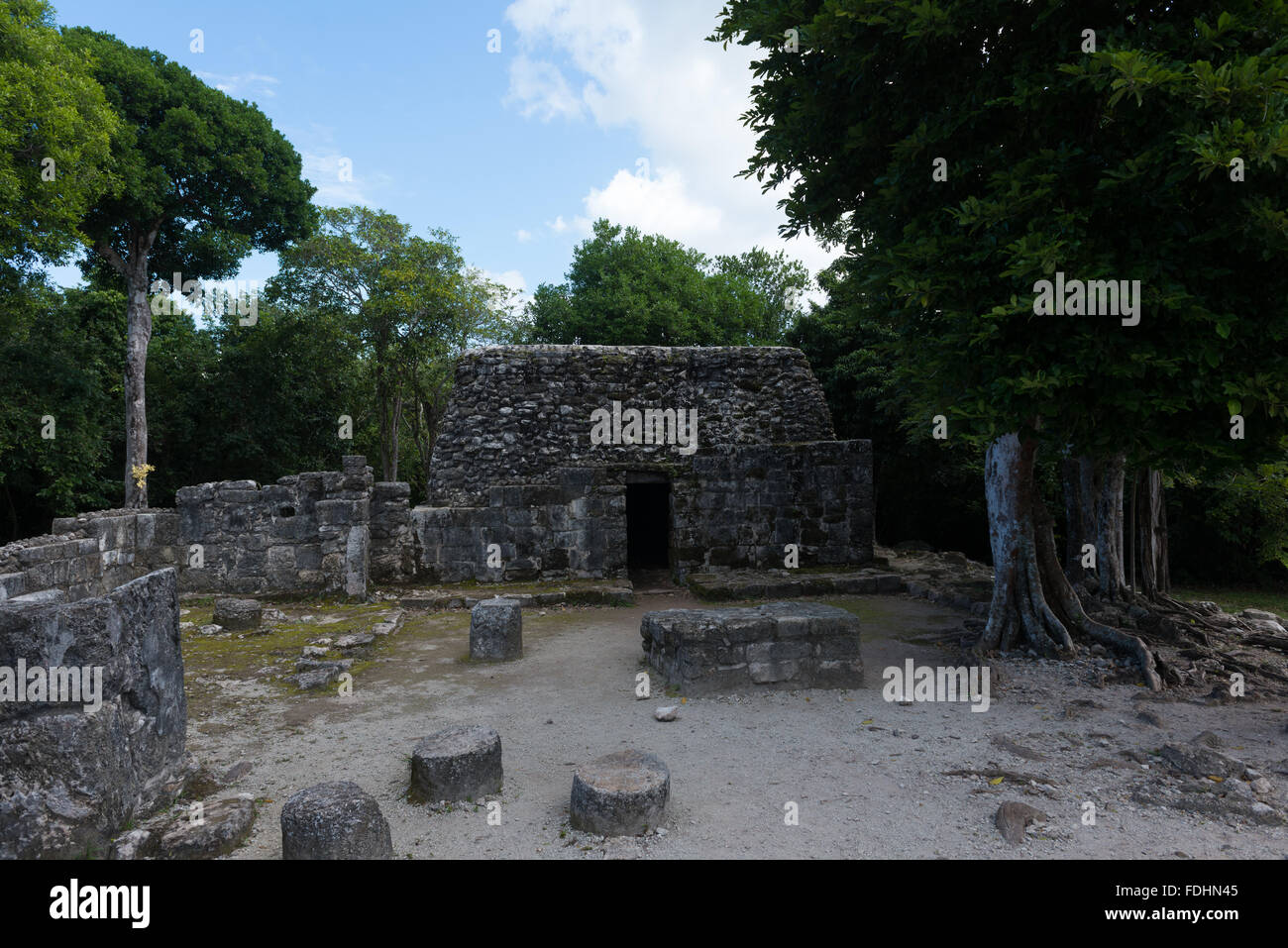 San gervasio maya ruins cozumel island hi-res stock photography and ...