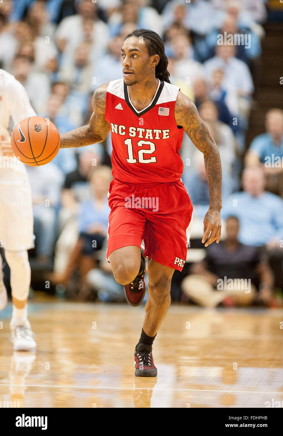 North carolina state wolfpack mens basketball hi-res stock photography ...