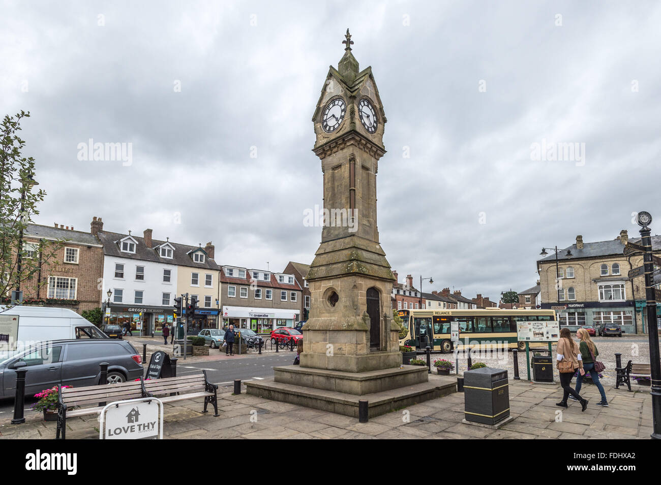 Small town of Thirsk in Yorkshire, England Stock Photo - Alamy