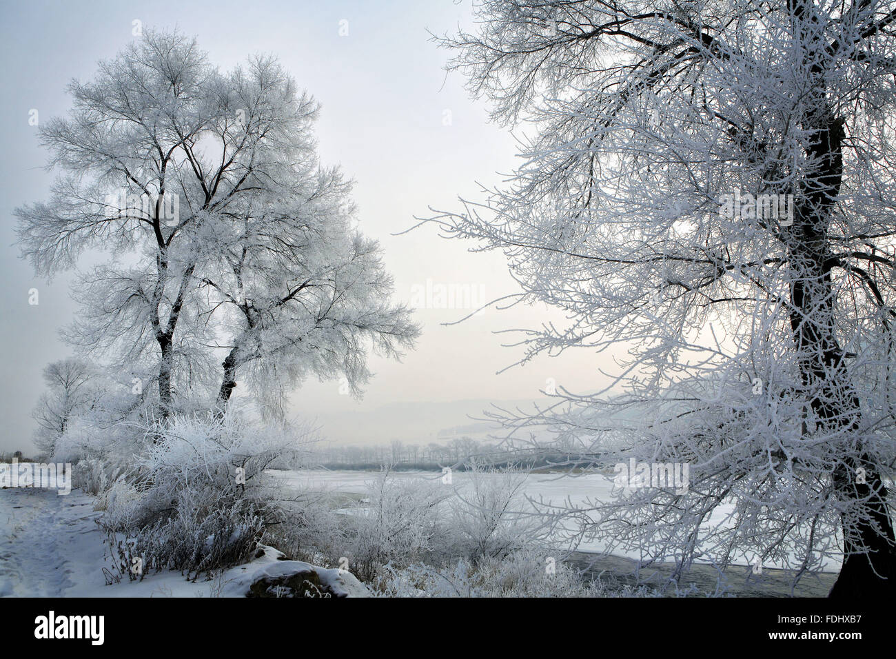 Yalu river winter hi-res stock photography and images - Alamy