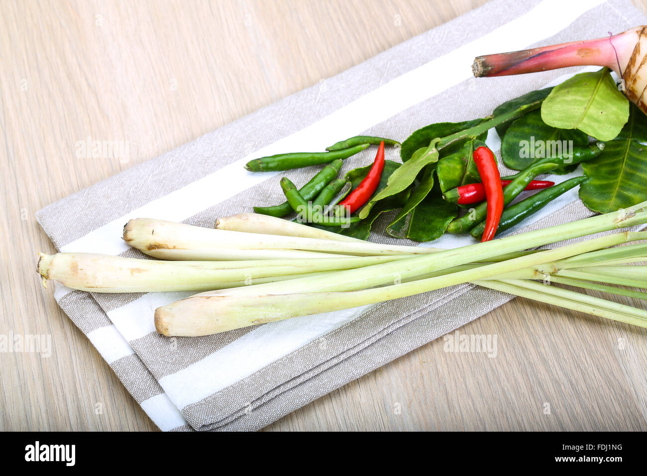 Tom yam herbs and spices set Stock Photo - Alamy