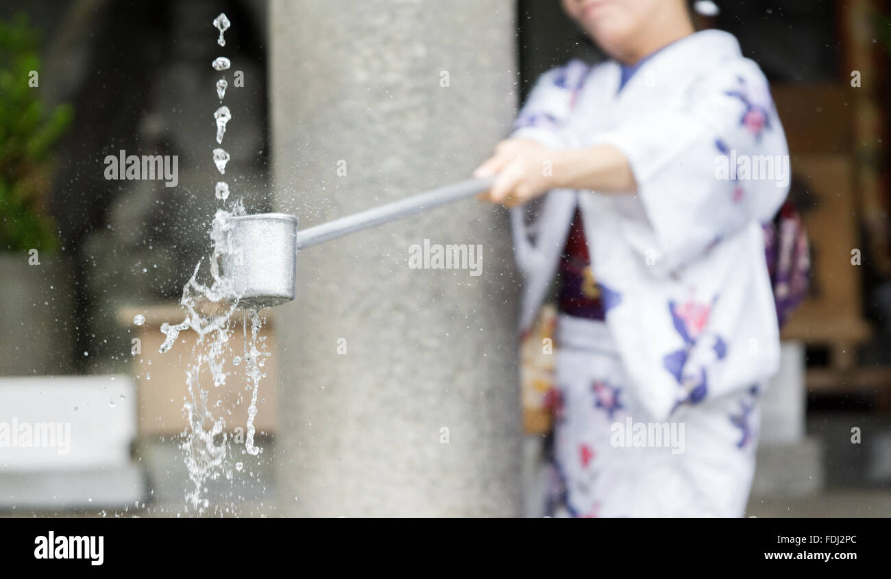 Water purification at entrance of Japanese temple #2 Stock Photo - Alamy