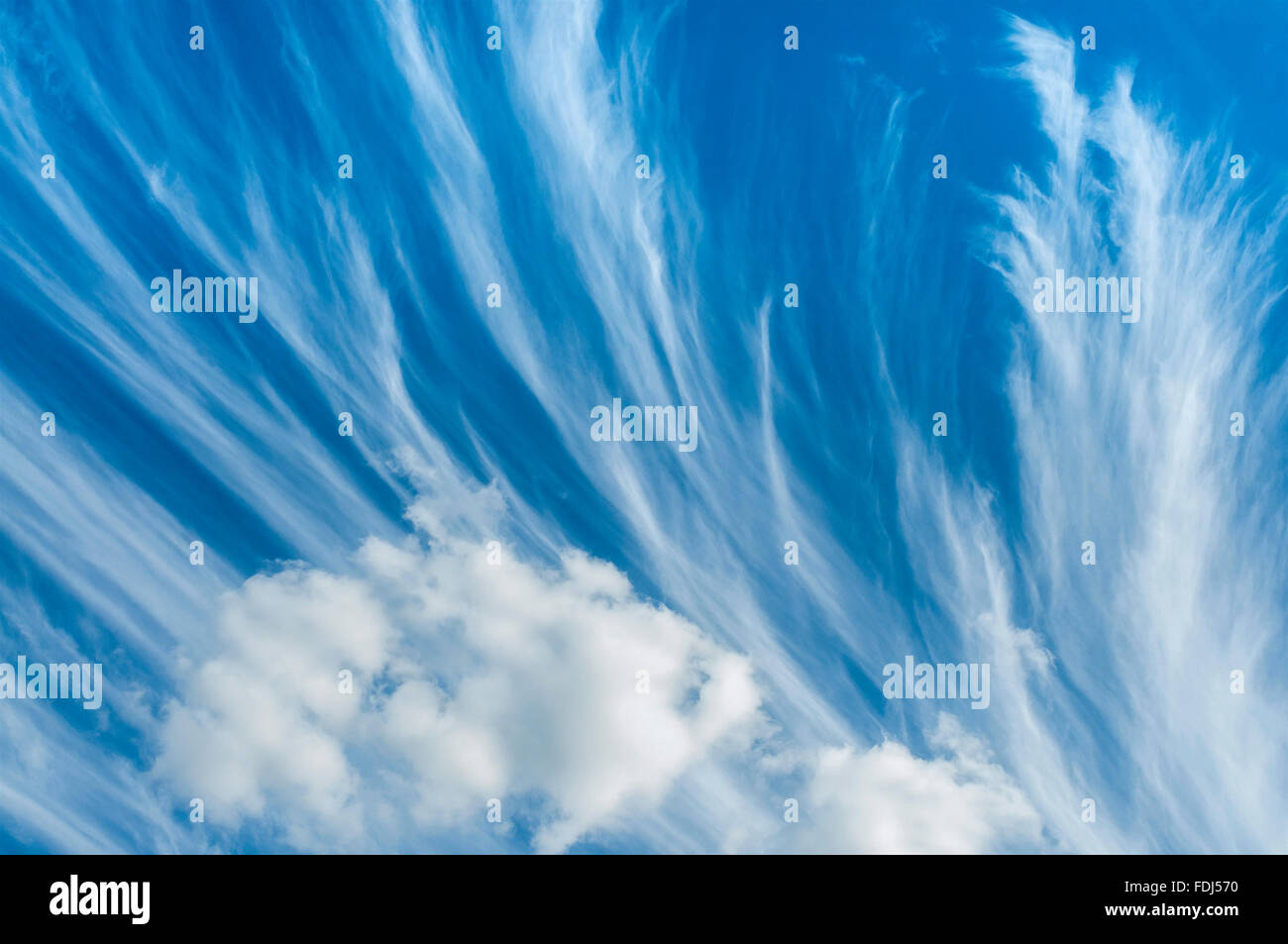 Cirrus clouds weather hi-res stock photography and images - Alamy