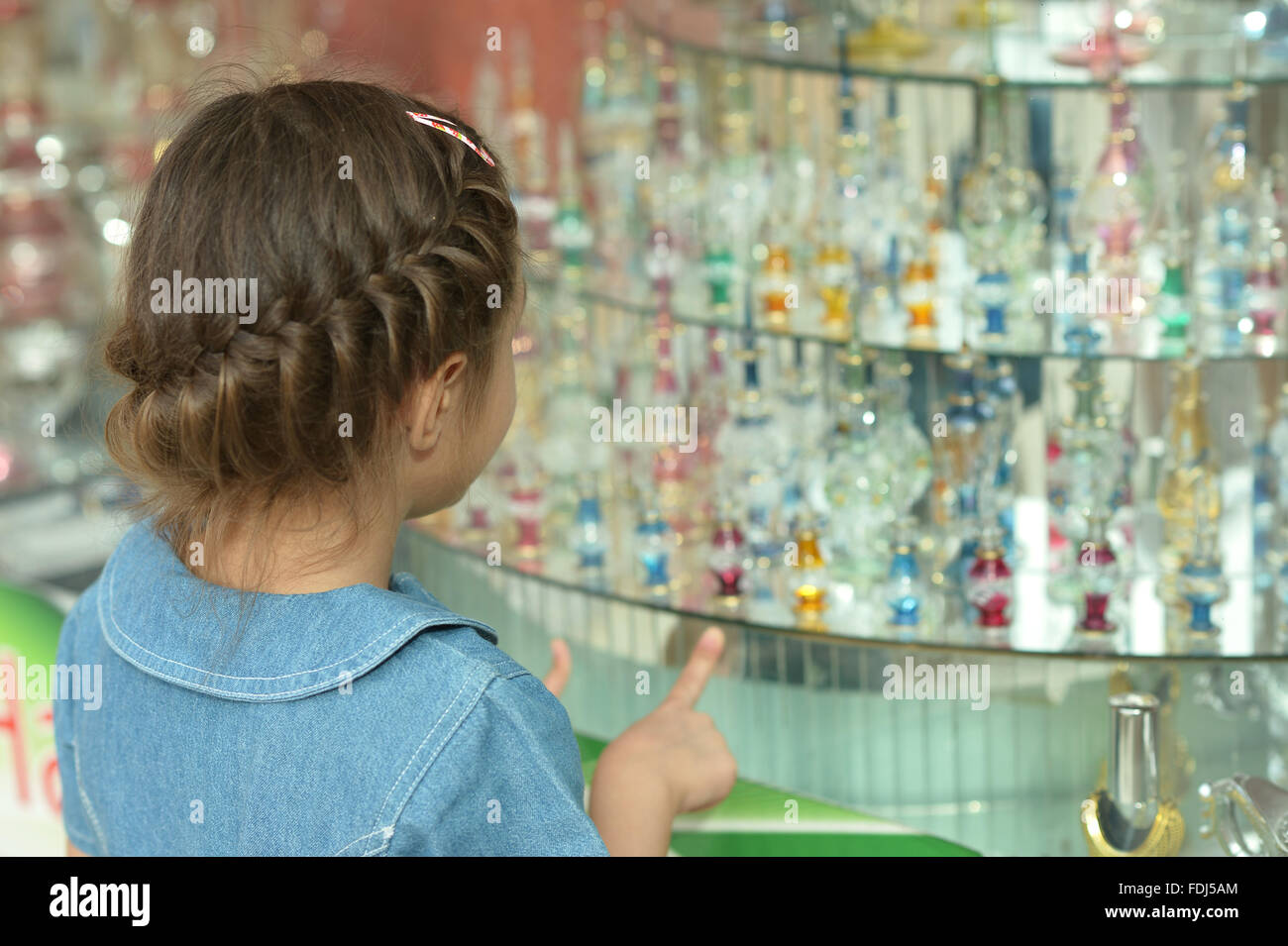 girl in a shop Stock Photo - Alamy