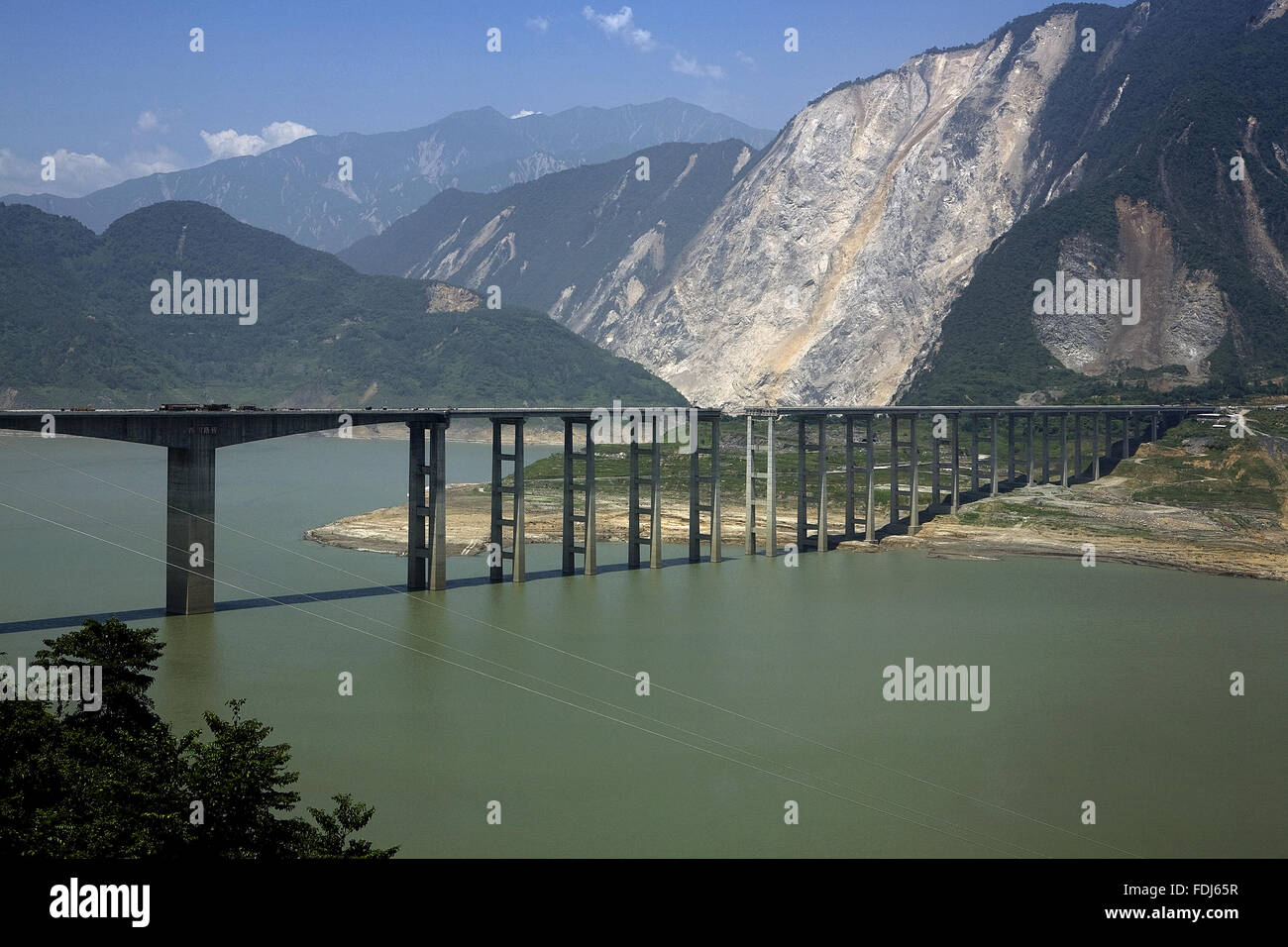 Dammed Lake Shaw Bridge disaster area An County Mianyang City Sichuan ...