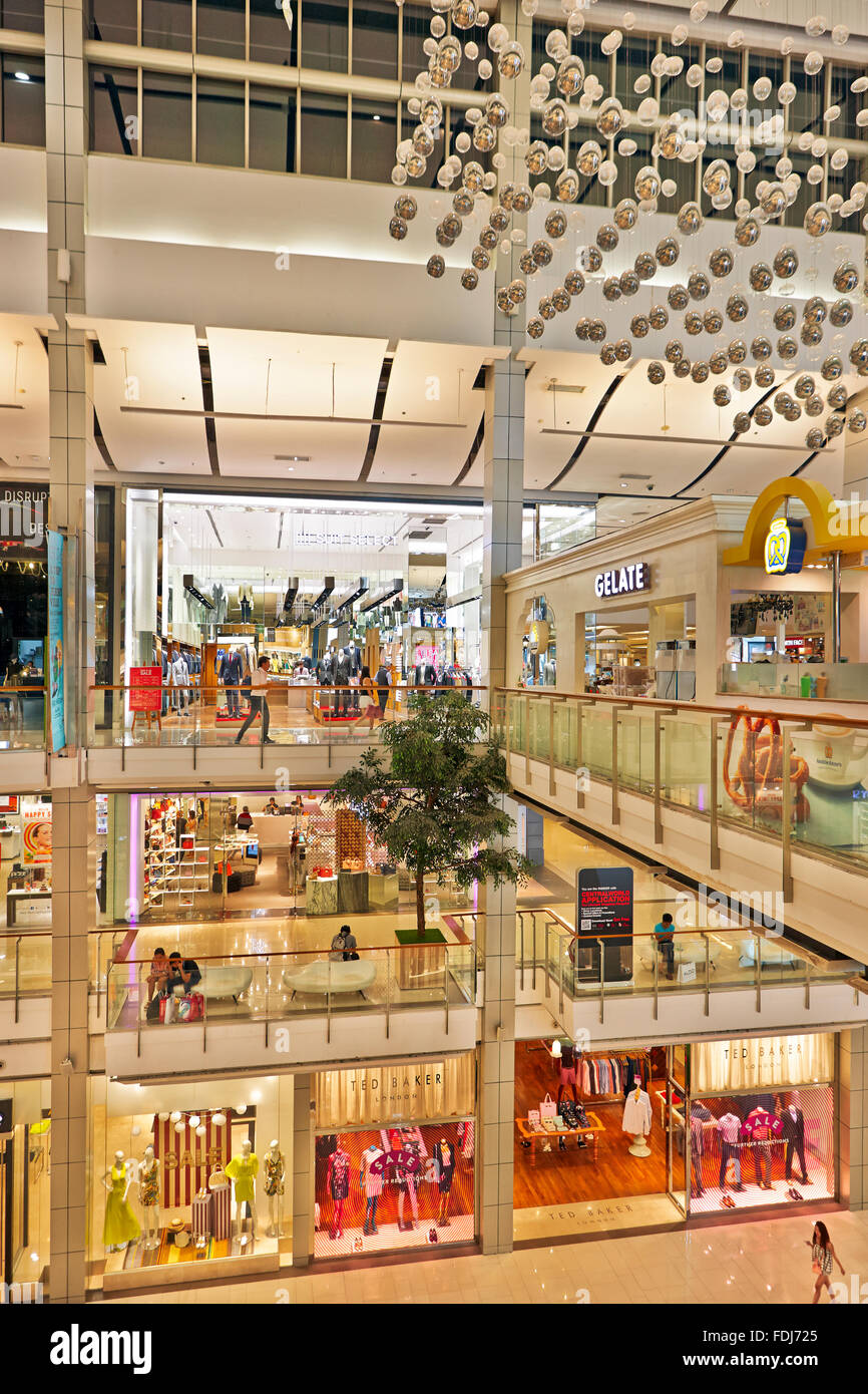 CentralWorld Shopping Complex, Bangkok, Thailand Stock Photo - Alamy