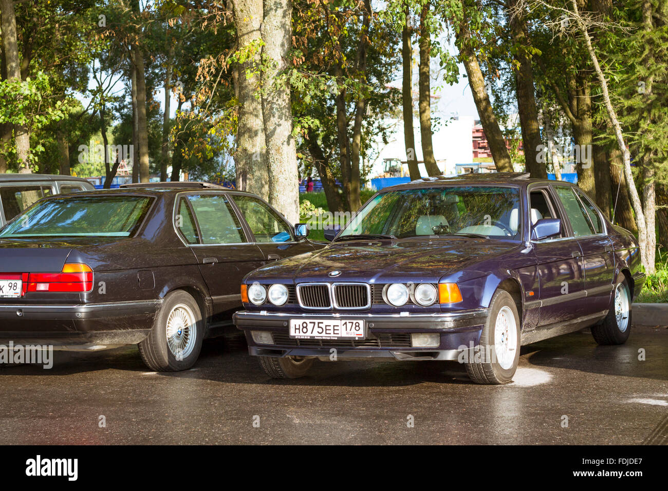 SAINT-PETERSBURG, RUSSIA - AUGUST 3, 2013: Old-car BMW 7-series at the ...