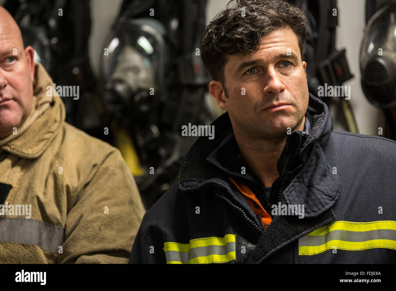 Offshore workers hi-res stock photography and images - Alamy