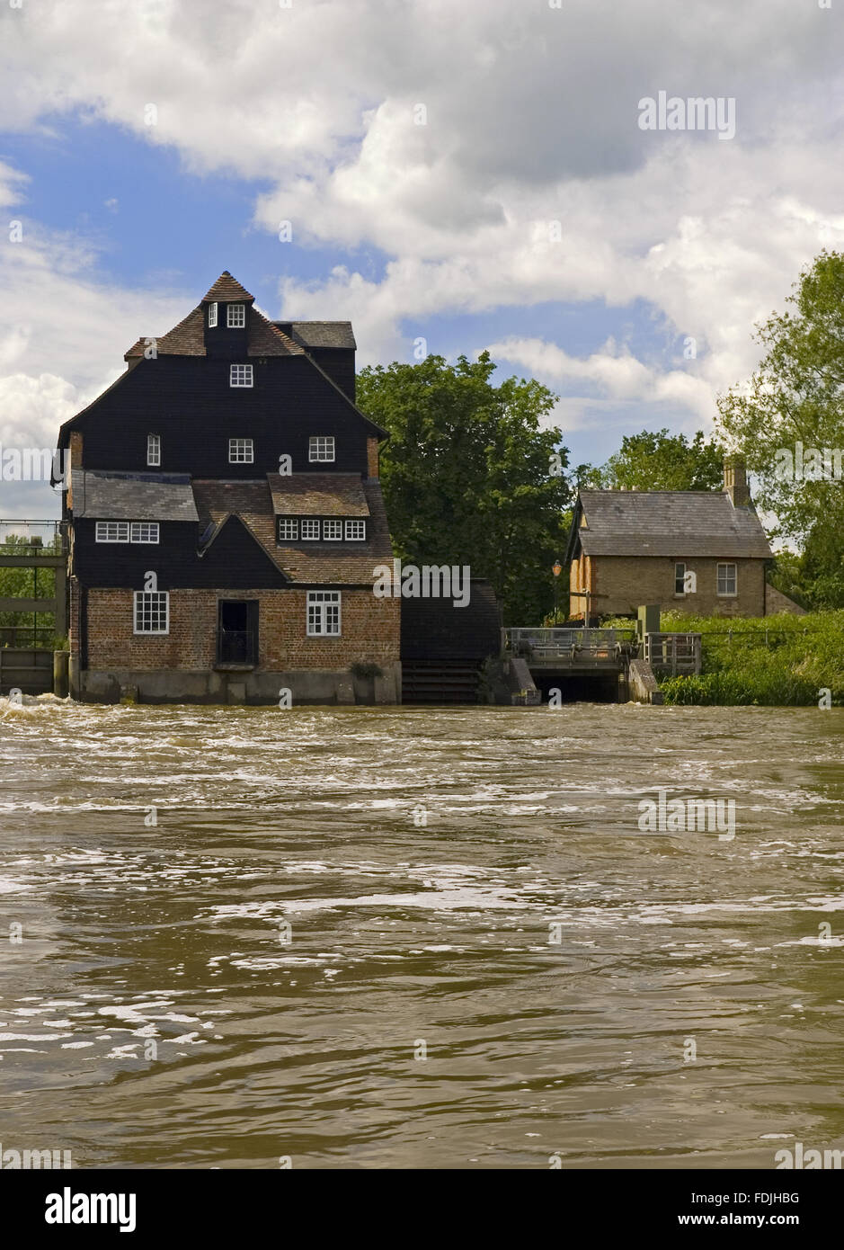 18th century watermills hi-res stock photography and images - Alamy