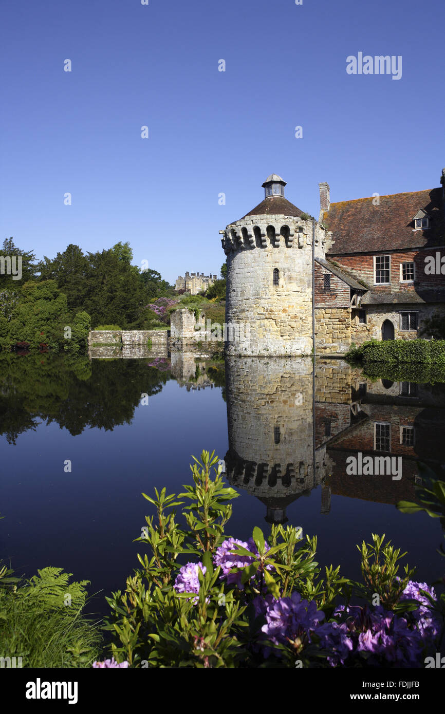 The ruins of the fourteenth-century moated Scotney Castle, Lamberhurst ...