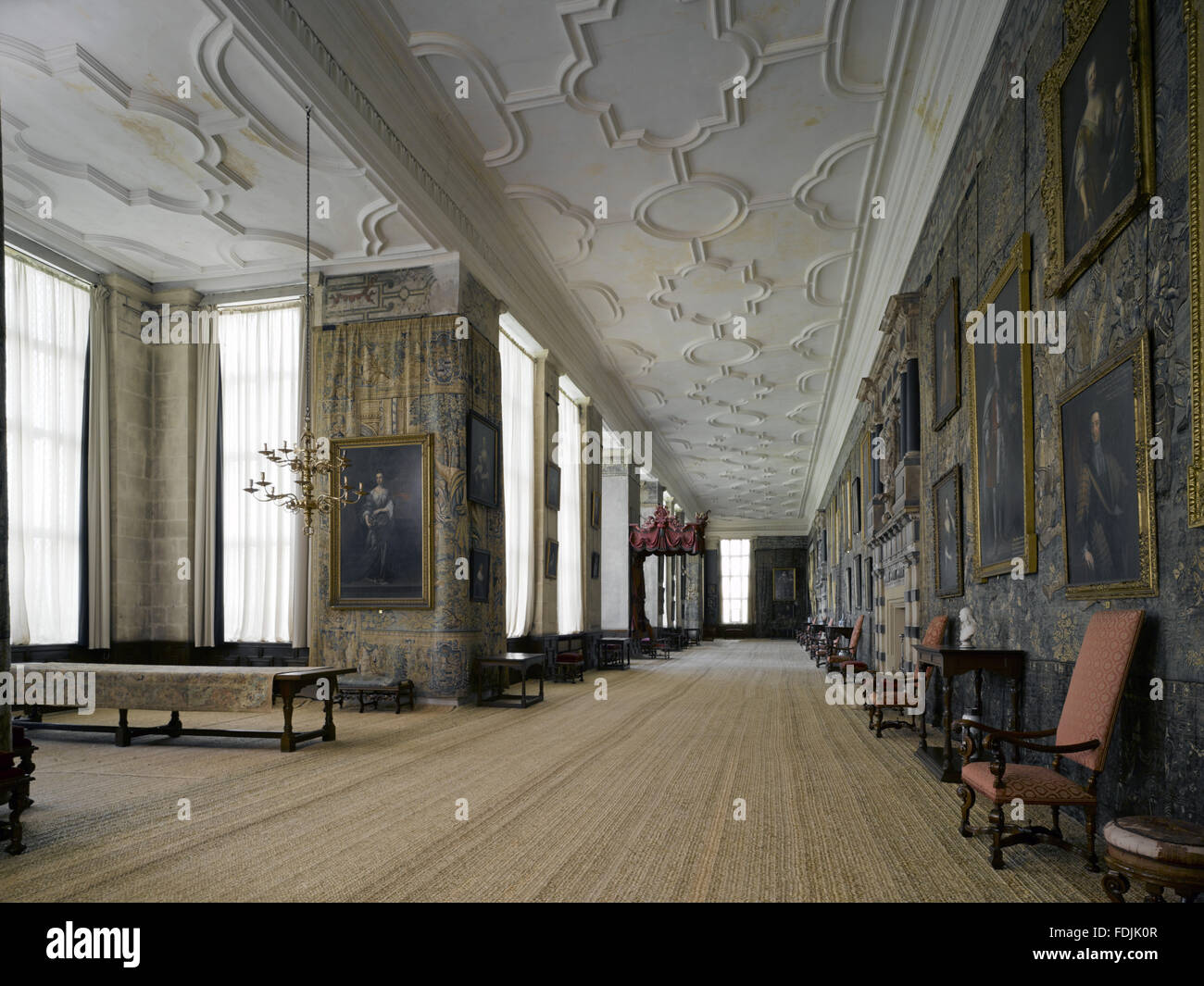 Long gallery at hardwick hall hi-res stock photography and images - Alamy
