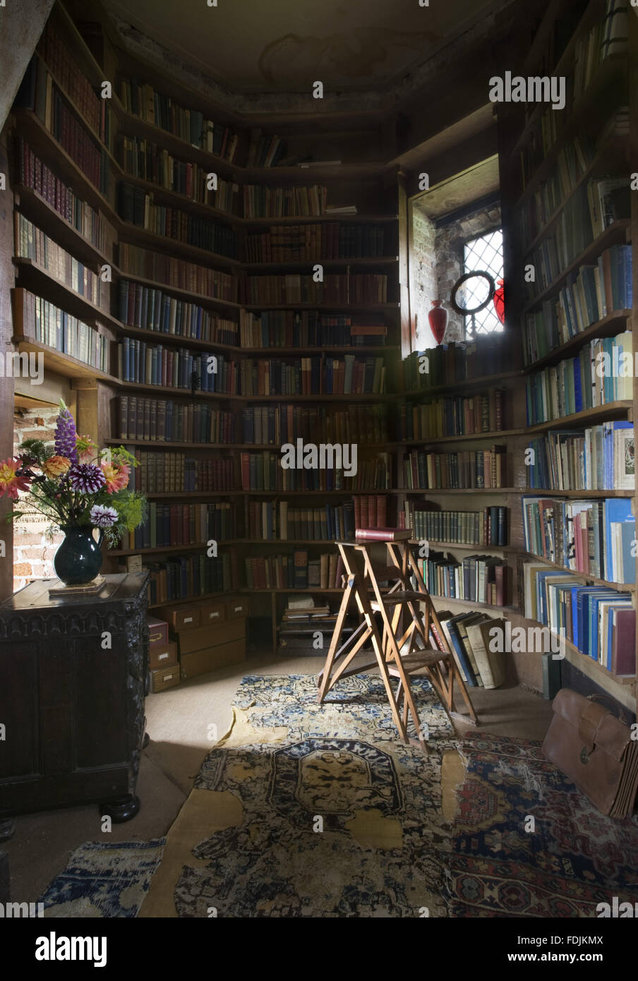 The alcove off the Writing Room in the Tower at Sissinghurst, where the ...