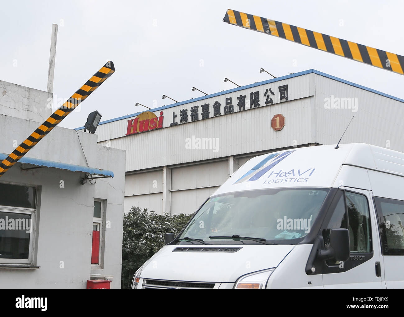 Live food court hi-res stock photography and images - Alamy
