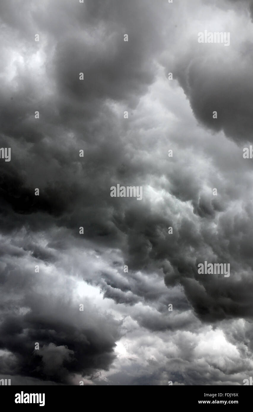 Meteorological vertical hi-res stock photography and images - Alamy
