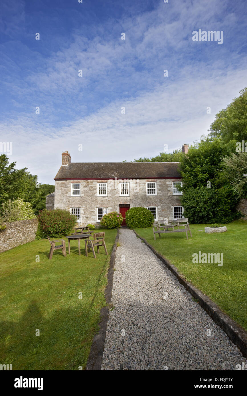 Coombe valley cornwall hi-res stock photography and images - Alamy