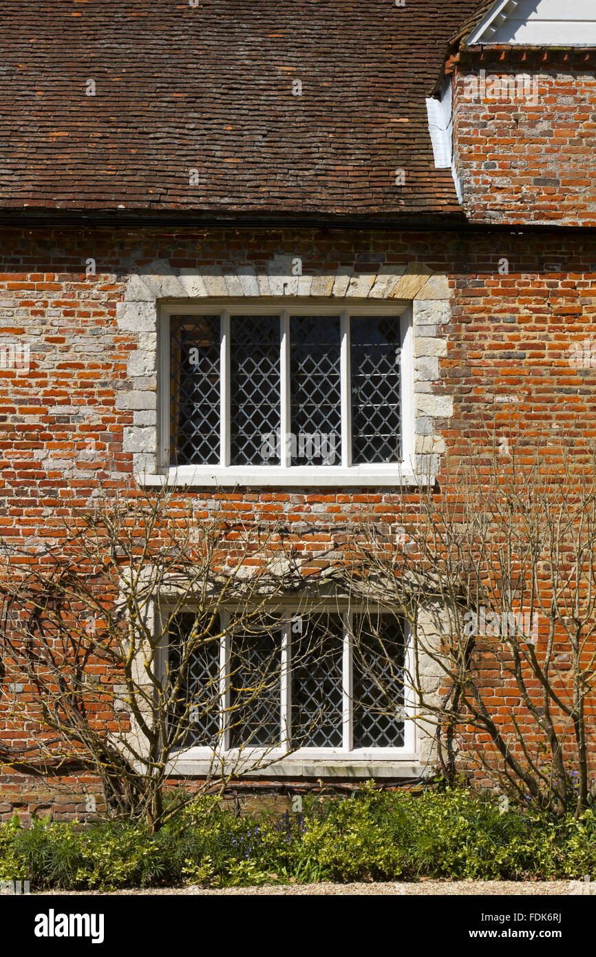 Mullion Architectural Feature High Resolution Stock Photography and ...