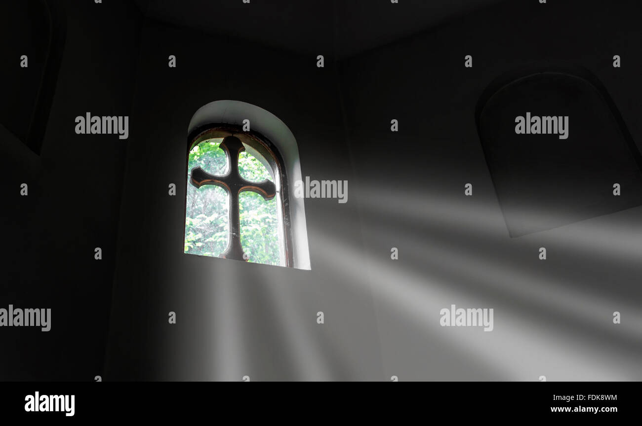 single church window Stock Photo - Alamy