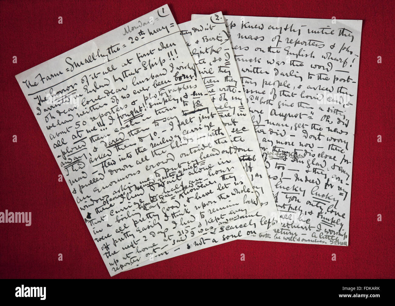 Handwritten letter english hi-res stock photography and images - Alamy
