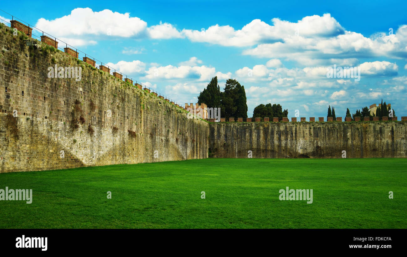Ancient city walls of Pisa, Italy Stock Photo - Alamy