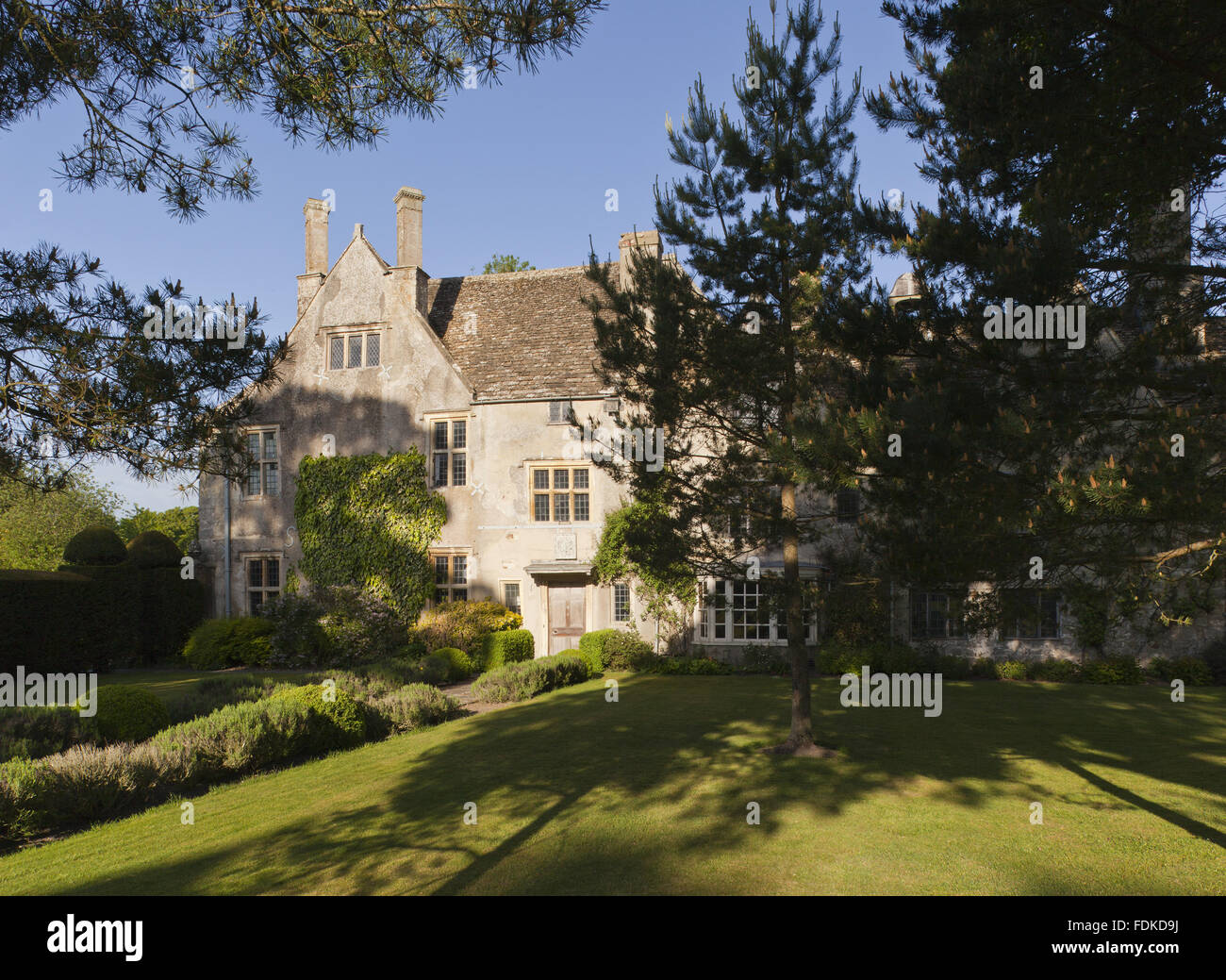 The east front of Avebury Manor, Wiltshire Stock Photo - Alamy