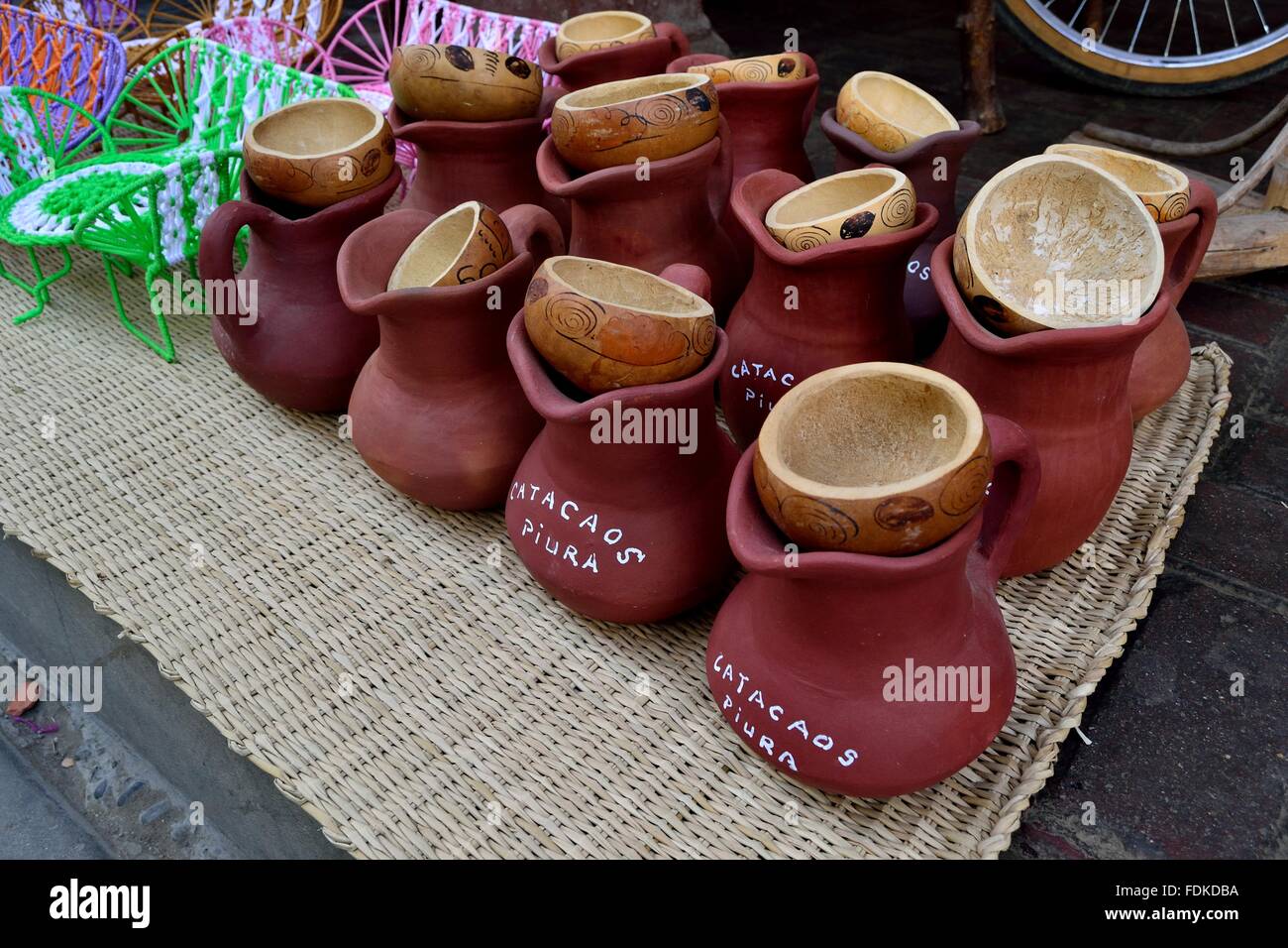 Chicha de Jora - Fermented corn - Typical cerarmic - Market in CATACAOS ...