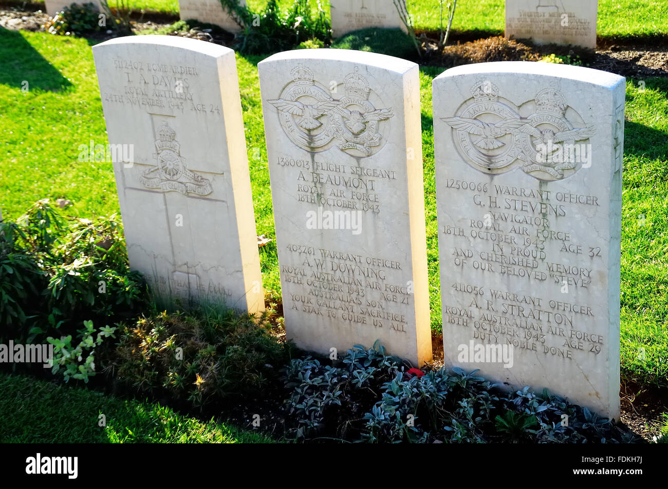 Australian soldiers world war ii hi-res stock photography and images ...