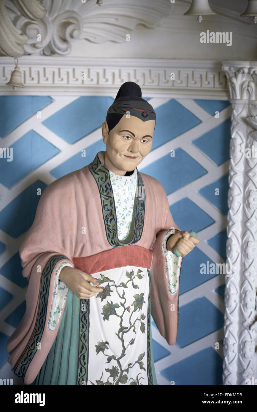 Nodding figure hi-res stock photography and images - Alamy