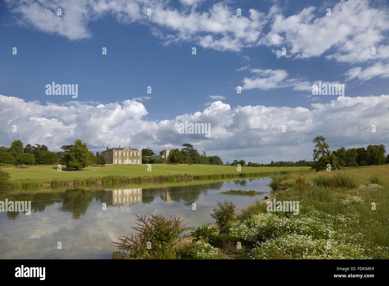 View lake towards east front hi-res stock photography and images - Alamy