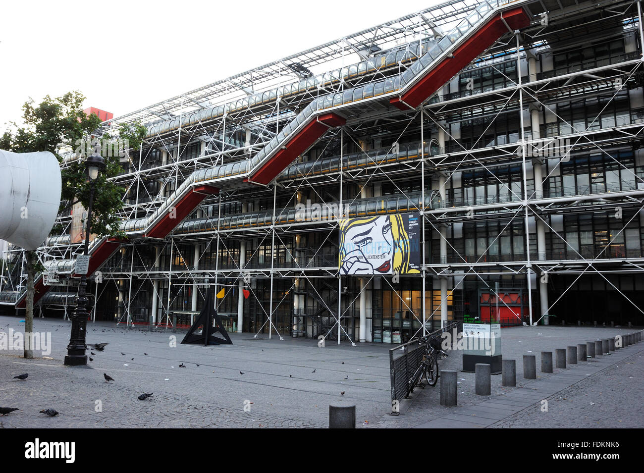 Empty paris 15 08 2013 france ile de france hi-res stock photography ...