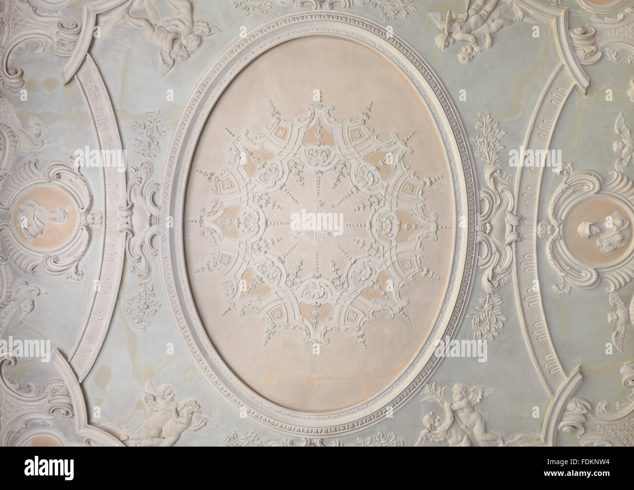 Saloon ceiling hi-res stock photography and images - Alamy