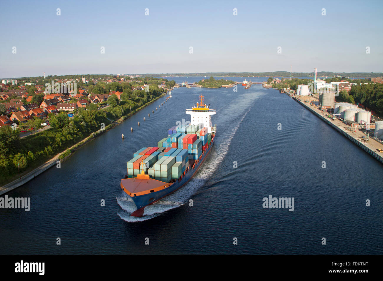 container ship,cargo,vessel traffic Stock Photo - Alamy