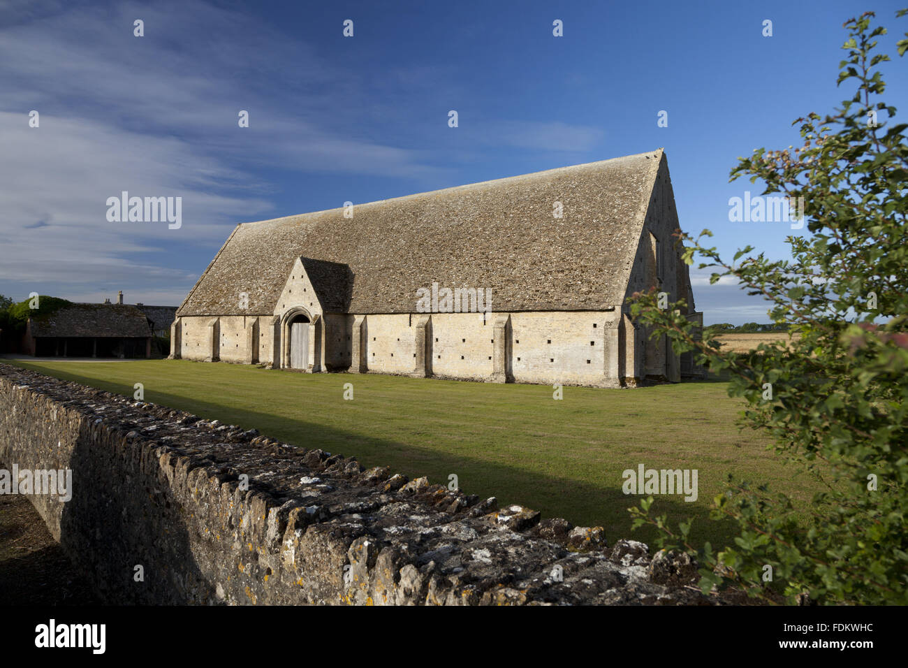 Great Coxwell Barn, Oxfordshire, a thirteenth-century Cistercian ...