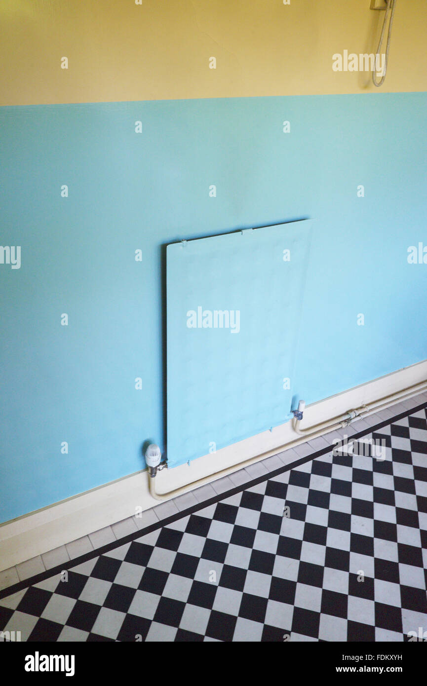 1960s kitchen uk hi-res stock photography and images - Alamy