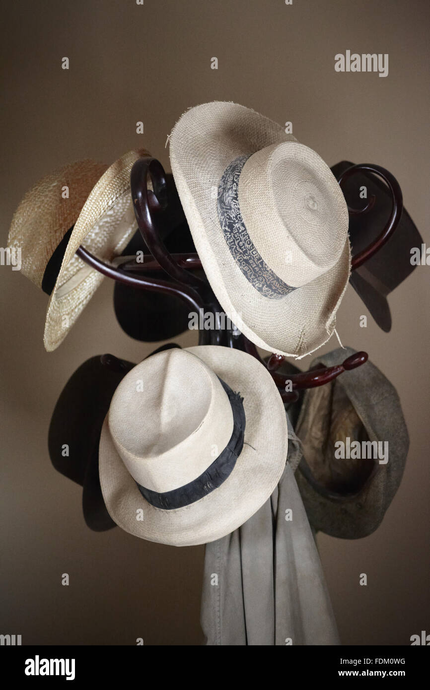 Hats on a stand hi-res stock photography and images - Alamy