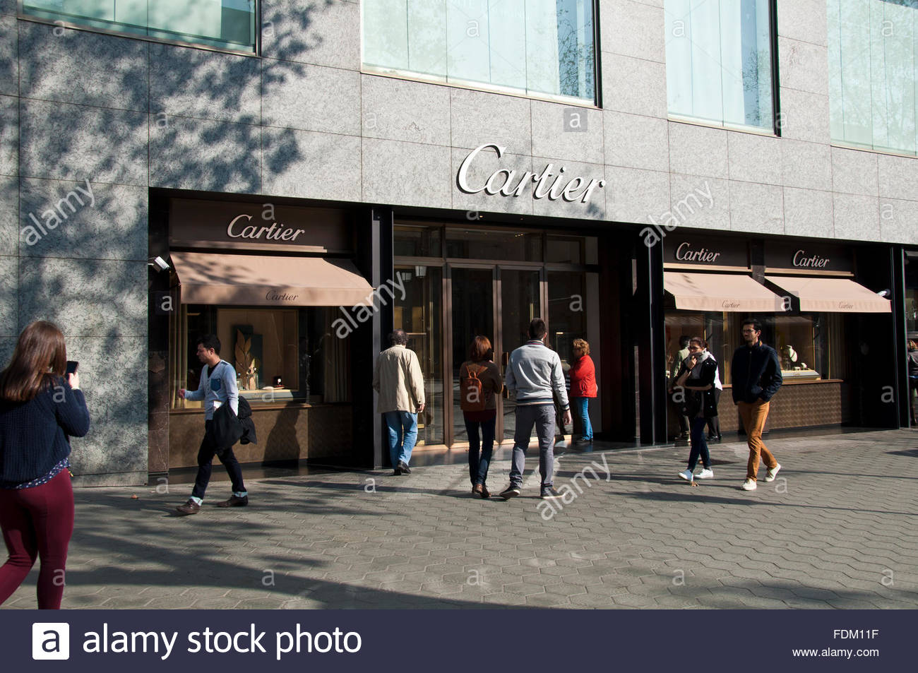 Cartier Logo Stock Photos & Cartier Logo Stock Images - Alamy