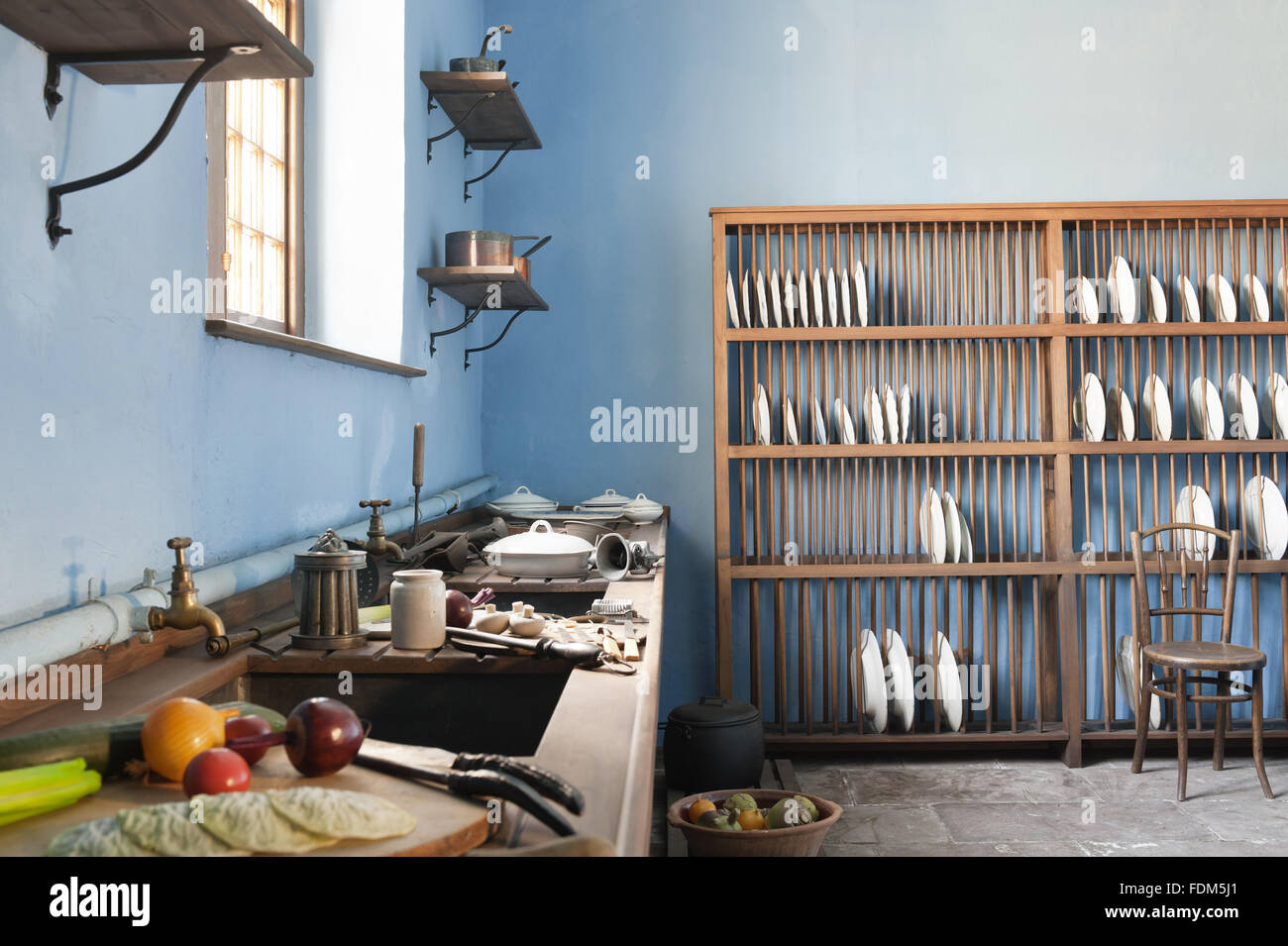 Scullery hi-res stock photography and images - Alamy