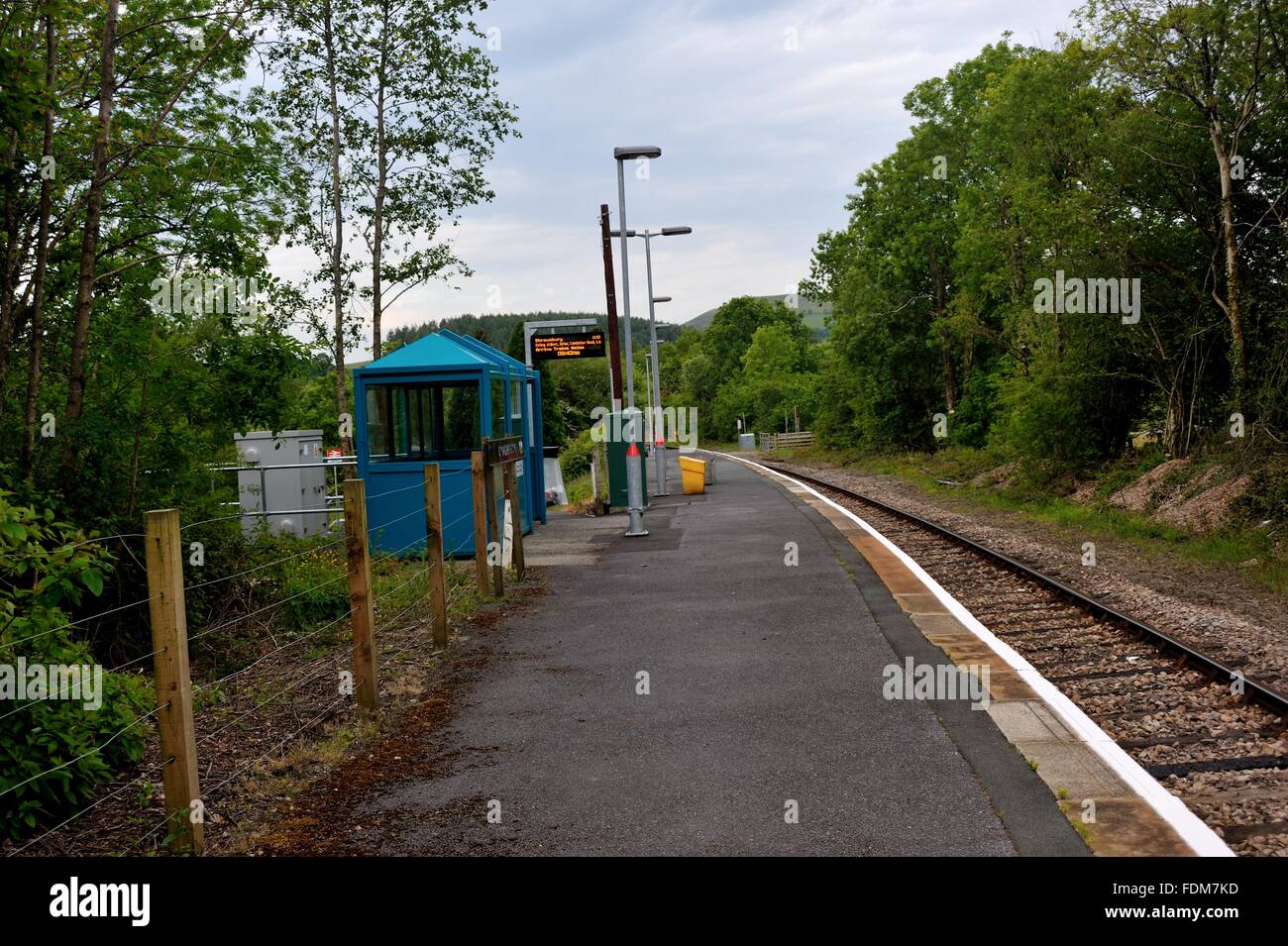Station halt hi-res stock photography and images - Alamy