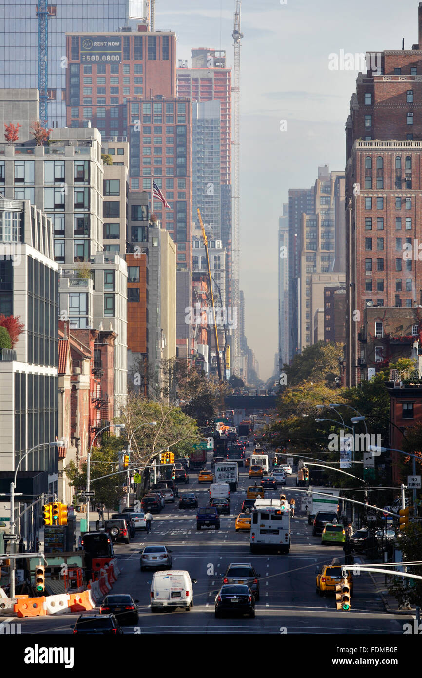 10th street in manhattan hi-res stock photography and images - Alamy