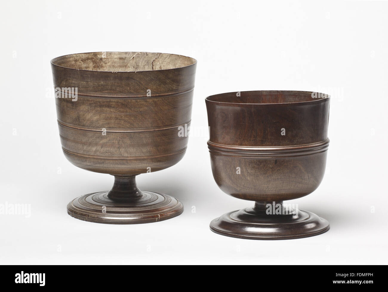 Wassail cups hi-res stock photography and images - Alamy