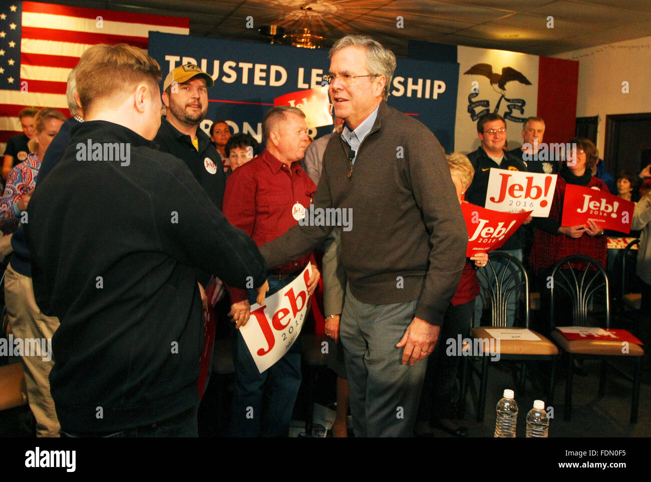 Davenport, Iowa, USA. 31st Jan, 2016. Presidential candidate Jeb Bush ...
